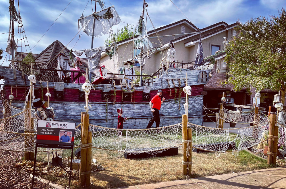 2022 Yard Sign Challenge Winners - Fathom Realty Careers